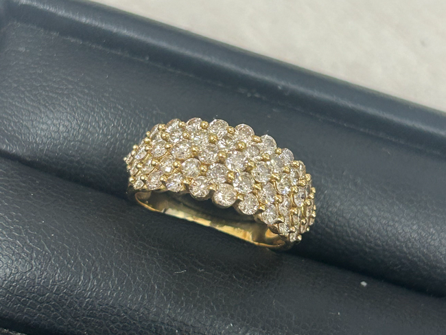 k18リング パヴェ ダイヤモンド2.2ctを買取｜大阪｜寝屋川店 ｜ ブランド品の買取ならエコリング
